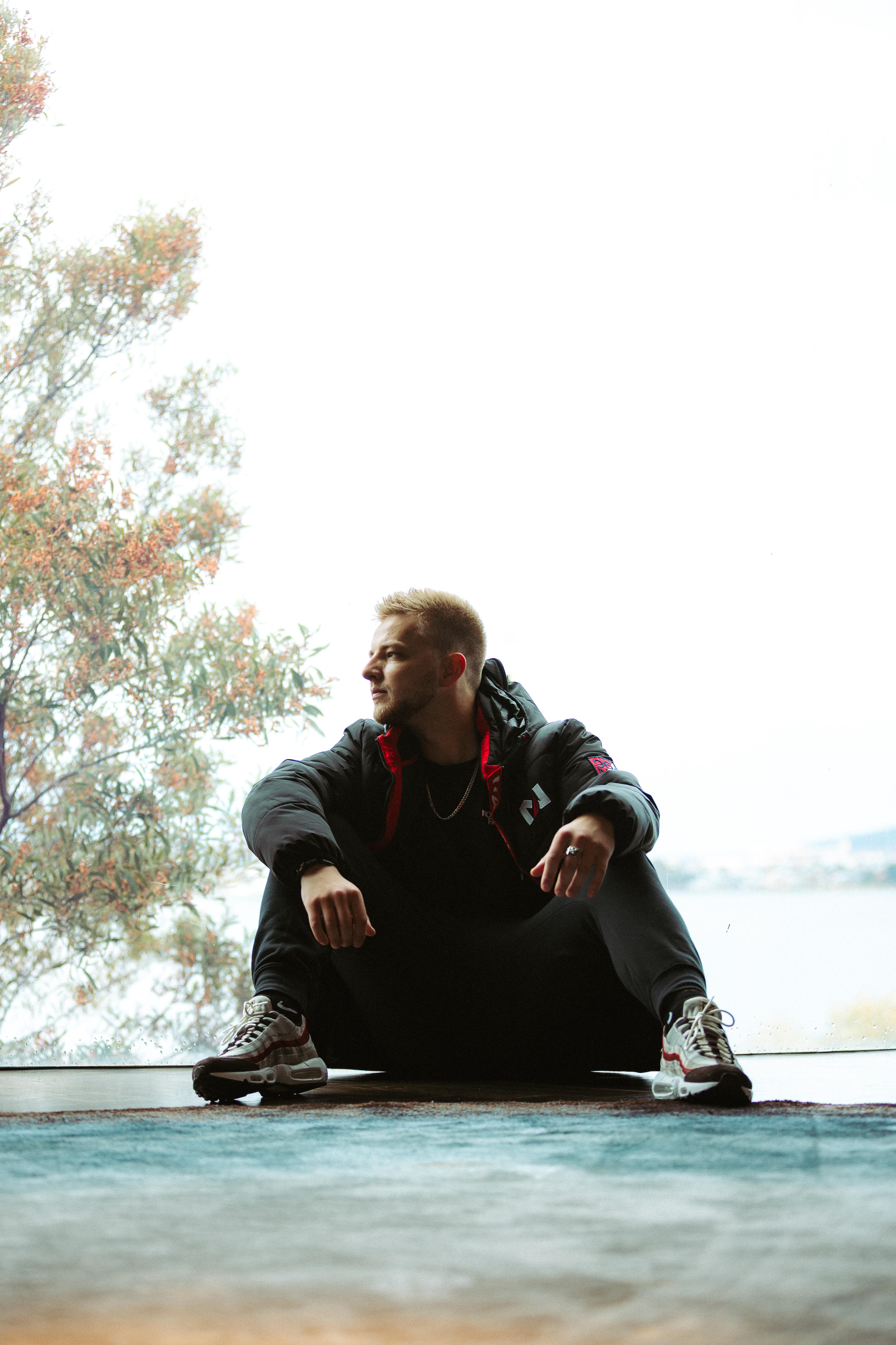 Tassie hip hop artist Lachy Hamill's very Tasmanian take on Christmas ...