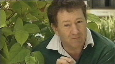 Weed Alert - Gardening Australia