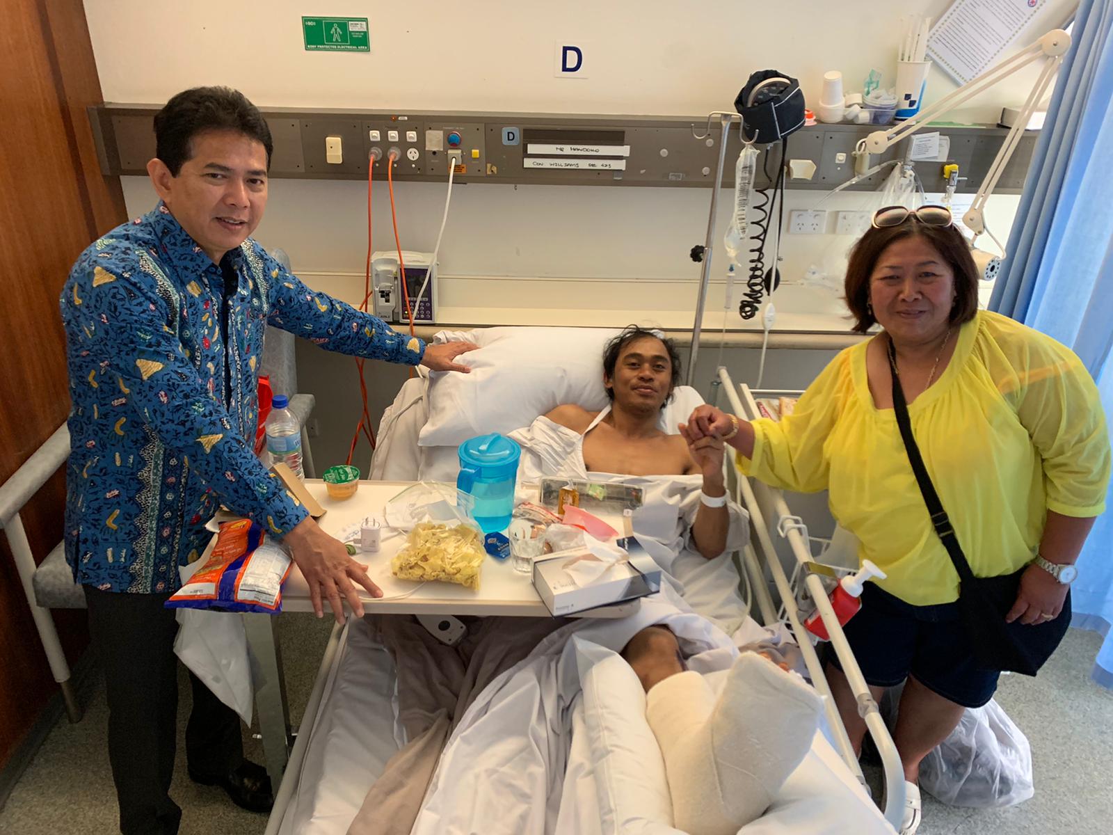 Ade Scaf dan Konfir Kabo: Dua Sosok Ini Berjasa Melindungi WNI di ...