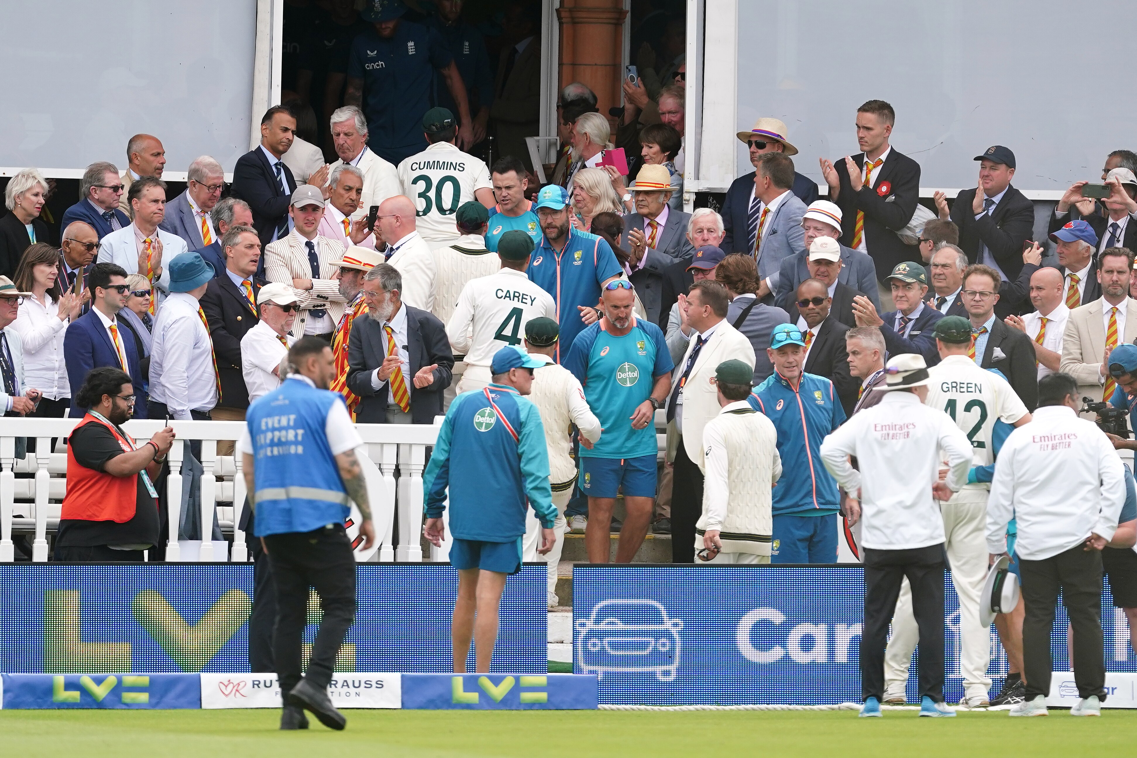 Australia claims spectators tried to trip players in the Lord's stands ...