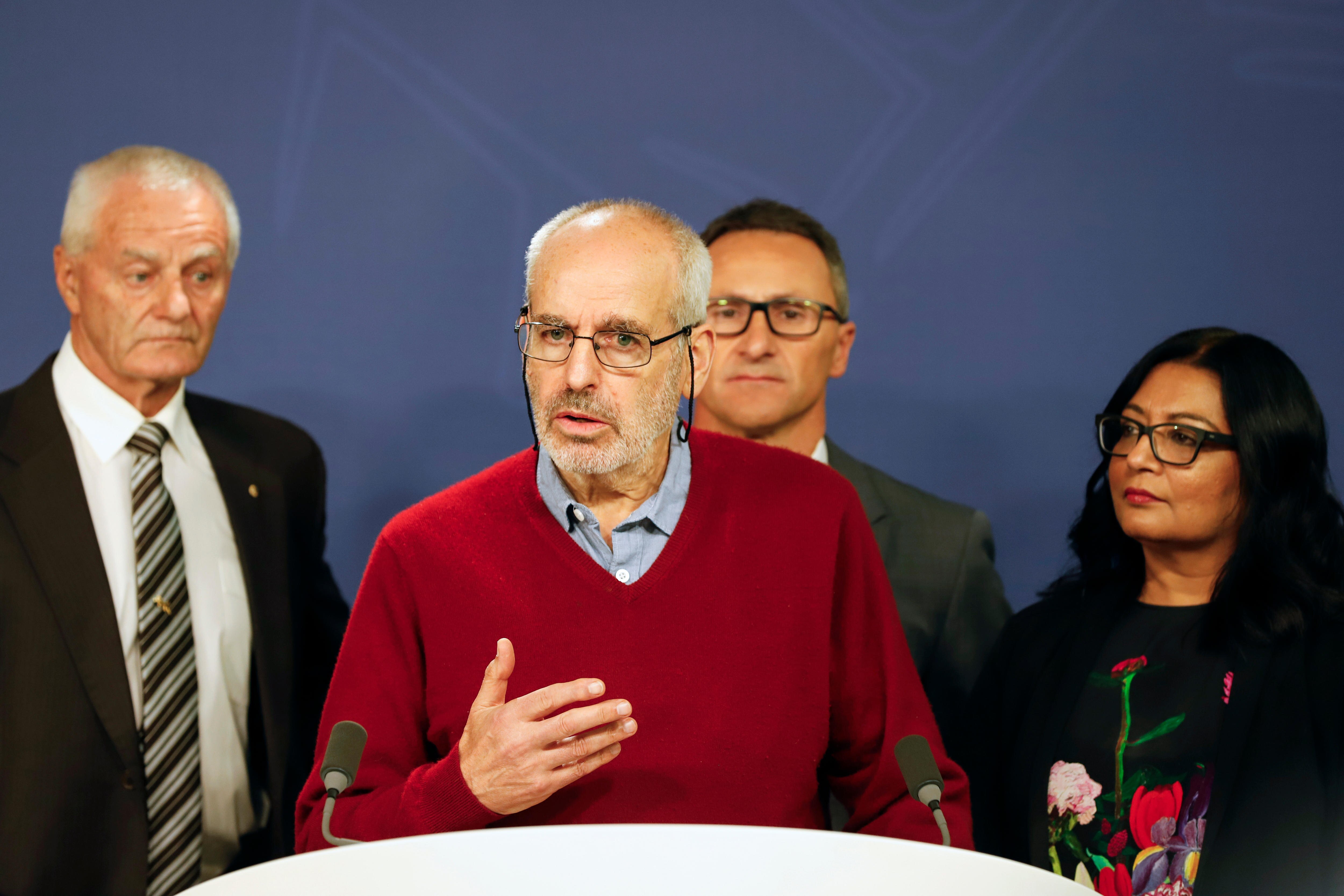 Unwitting face of pro-vaping campaign was paid less than 1 cent to star ...