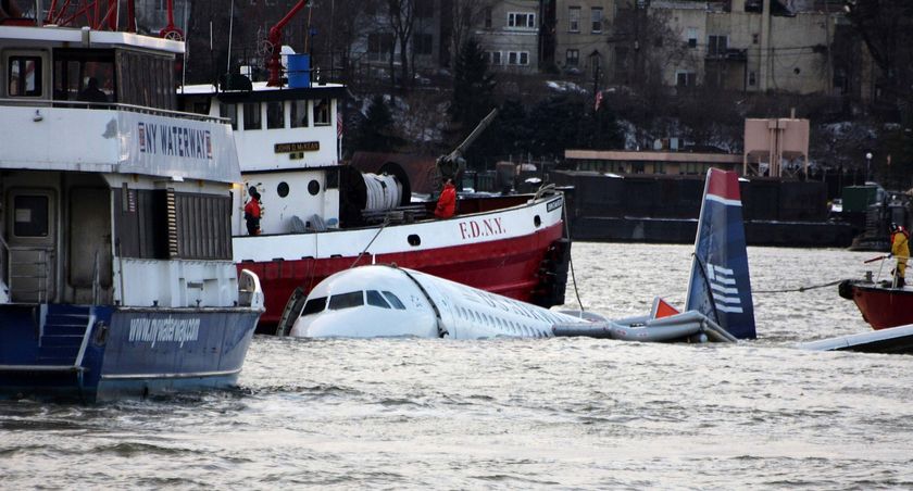 Why the 'Miracle on the Hudson' in the new movie Sully was no crash ...