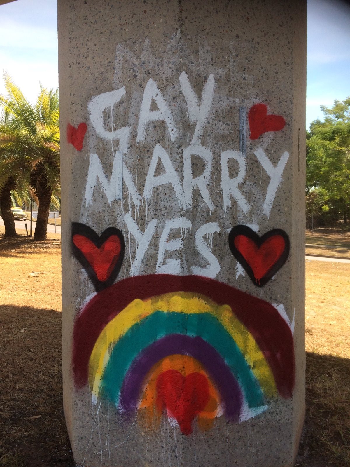 Darwin resident paints over anti-same sex marriage graffiti - ABC listen