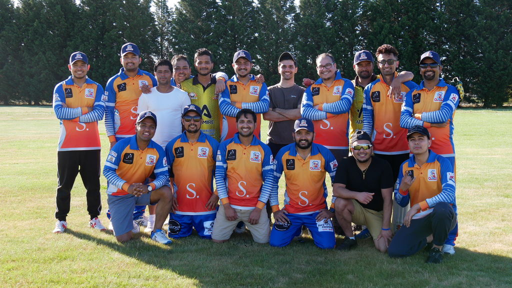 Migrants settle into new cricket home - ABC News