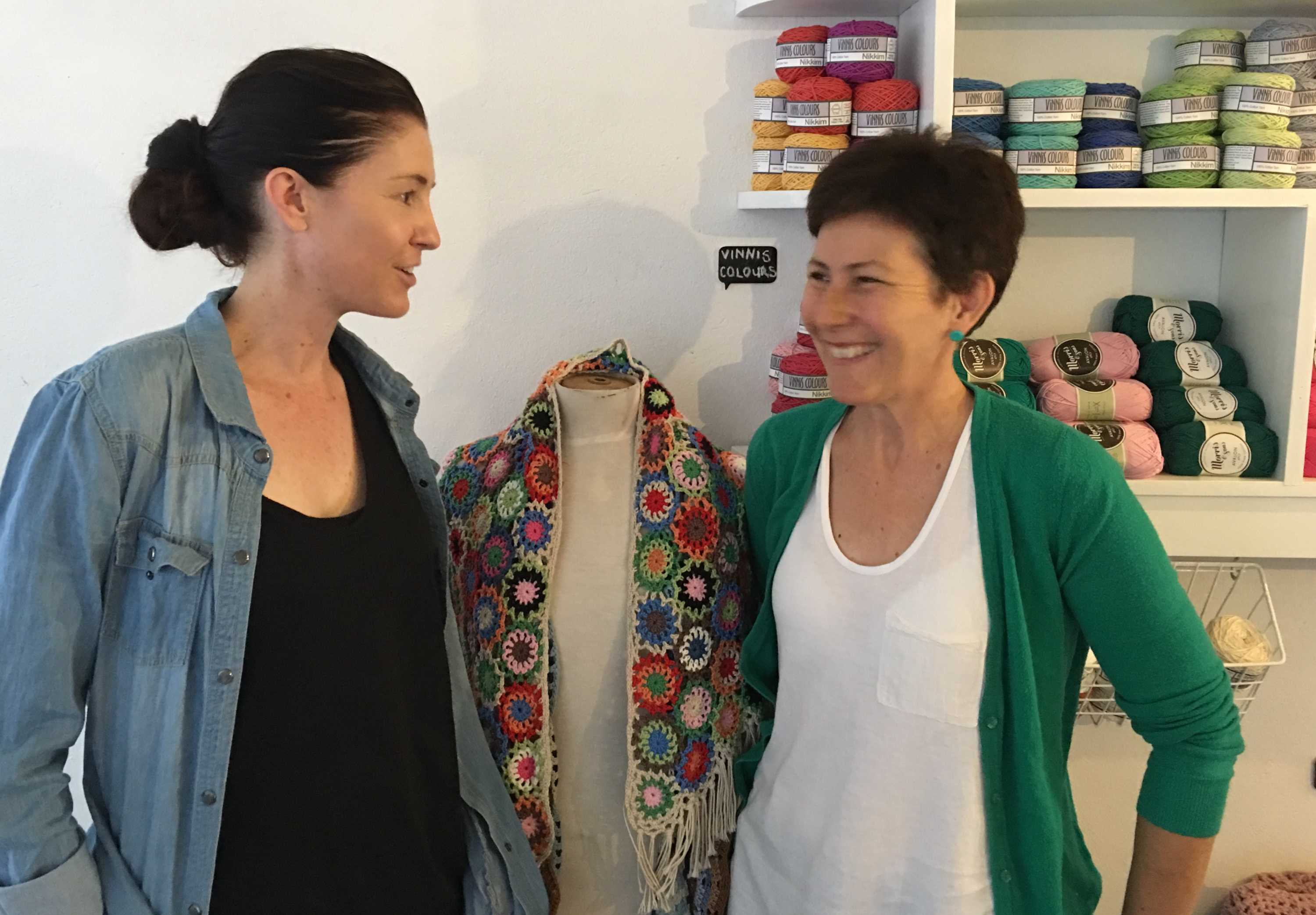 Women behind Dubbo yarn shop using social media to drive success - ABC News