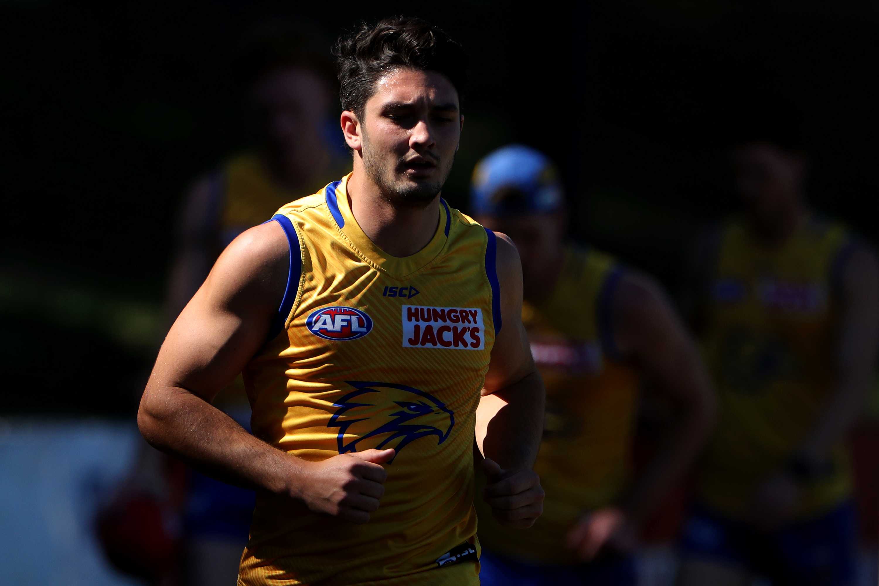 West Coast Eagles defender Tom Barrass requests trade to Hawthorn - ABC ...