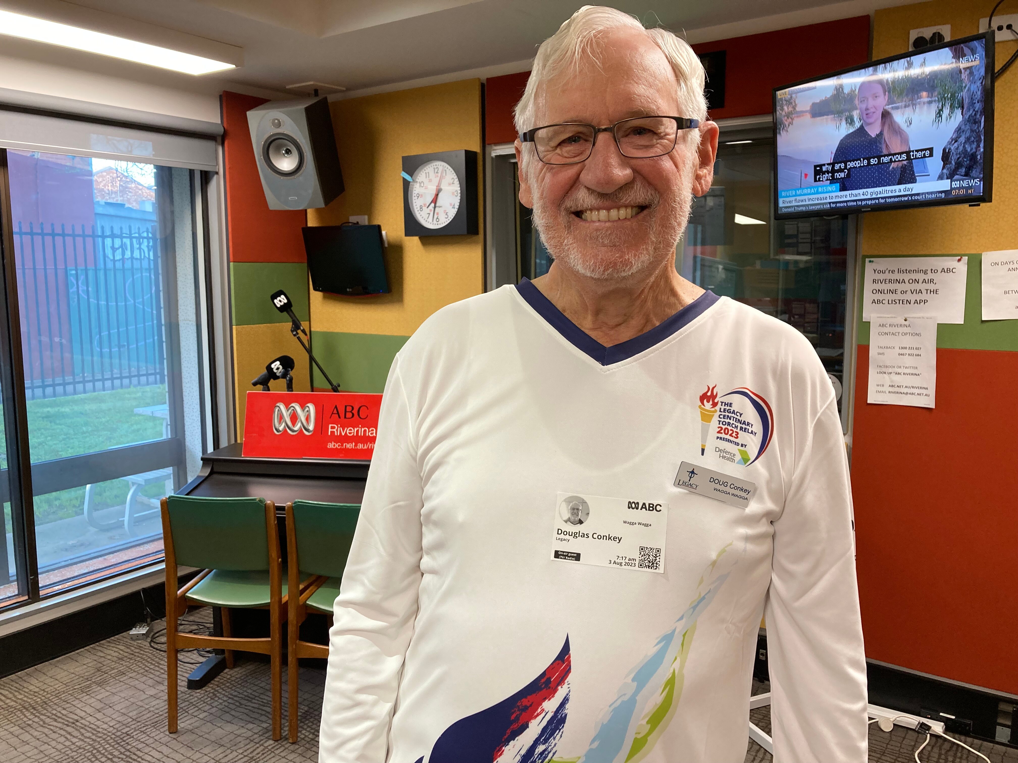 Marking 100 years, Legacy torch relay travels through Wagga Wagga - ABC ...