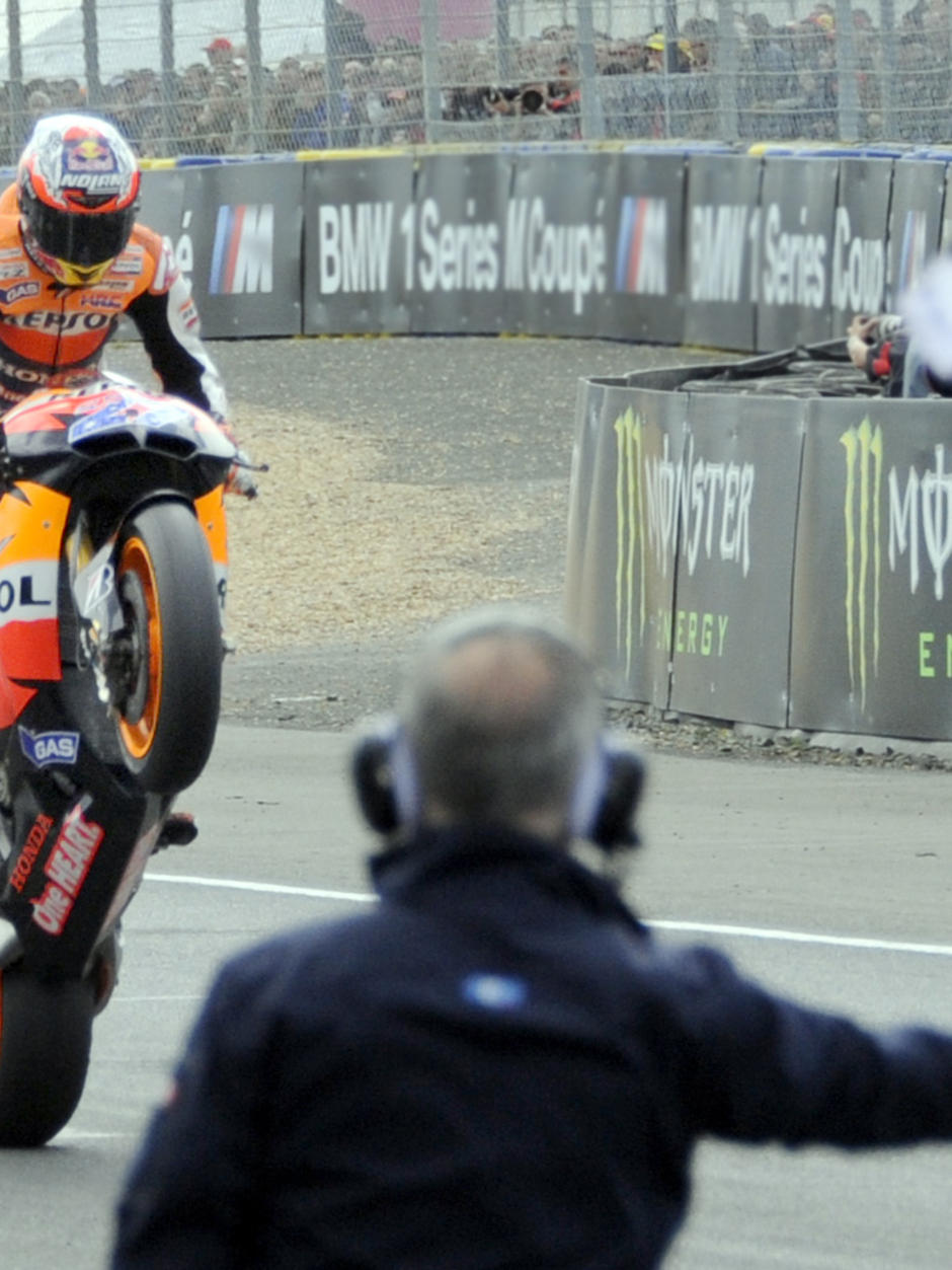 Stoner storms to French MotoGP win - ABC News
