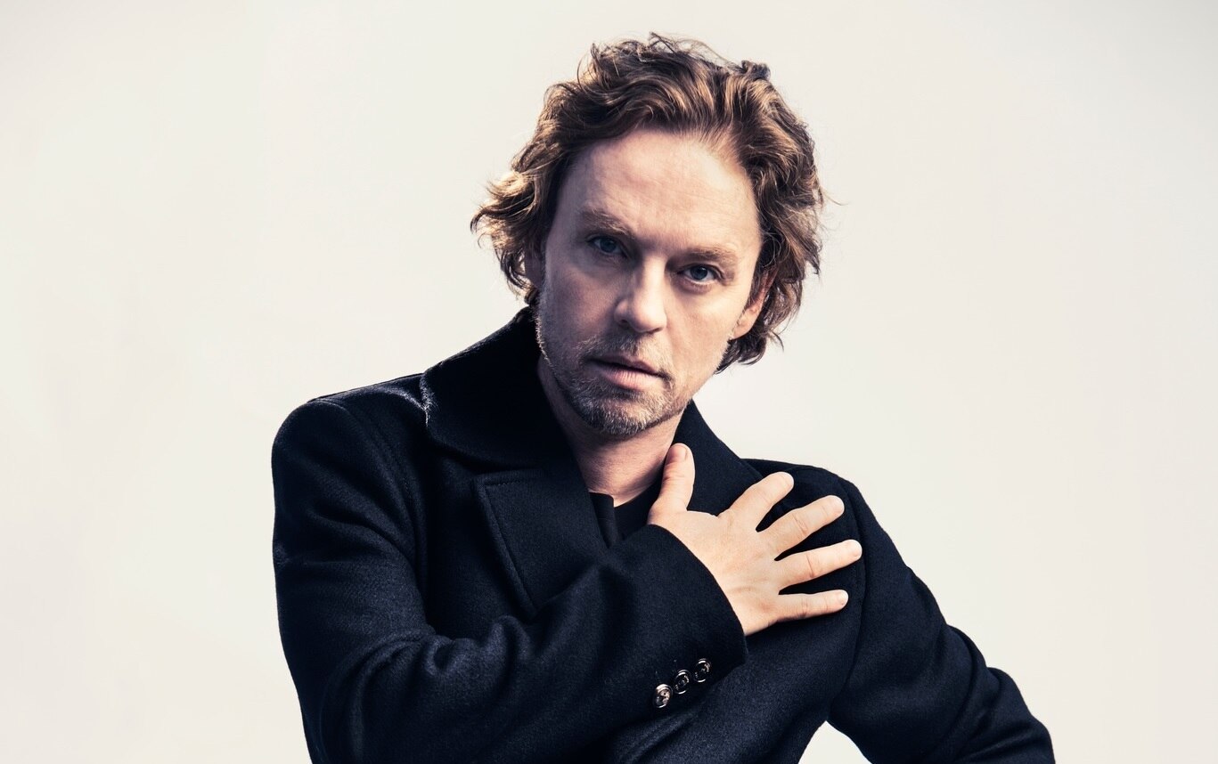 Darren Hayes: "I got to stand in front of the world and be kind to ...