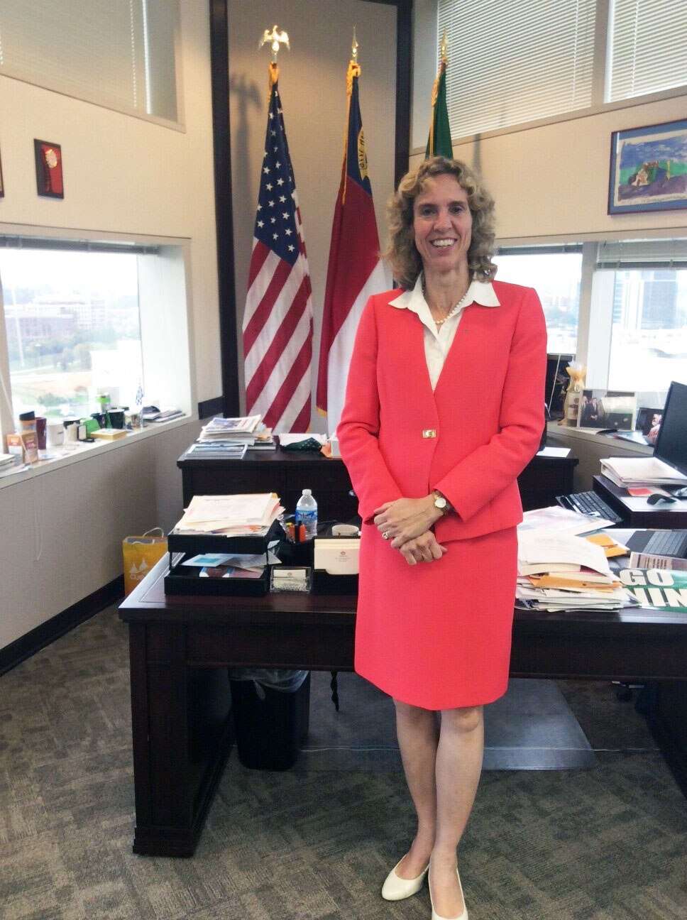 US election: Gender key issue in presidential race, time to break ...