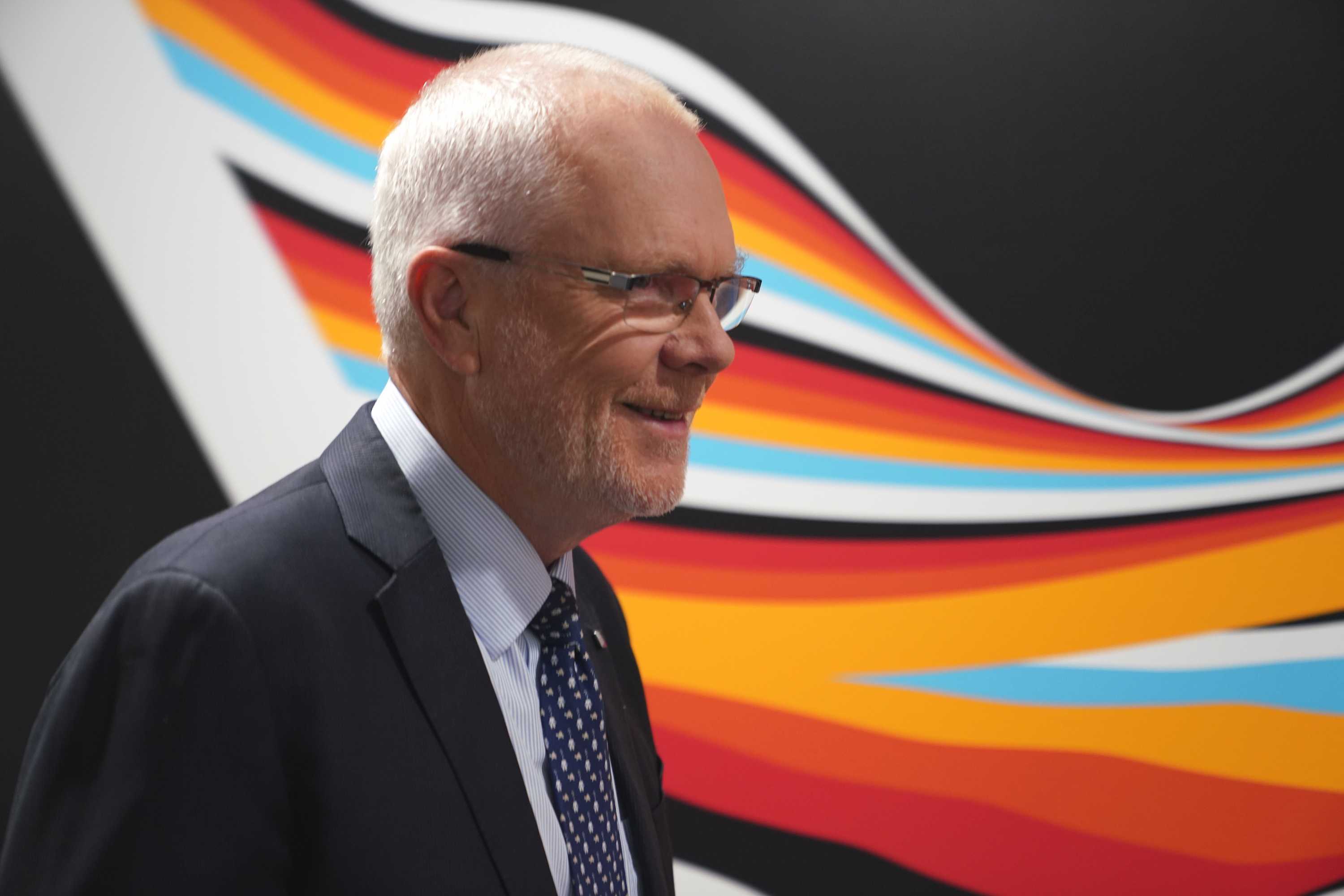 Pressure on ABC Chairman after Fairfax reports - ABC listen