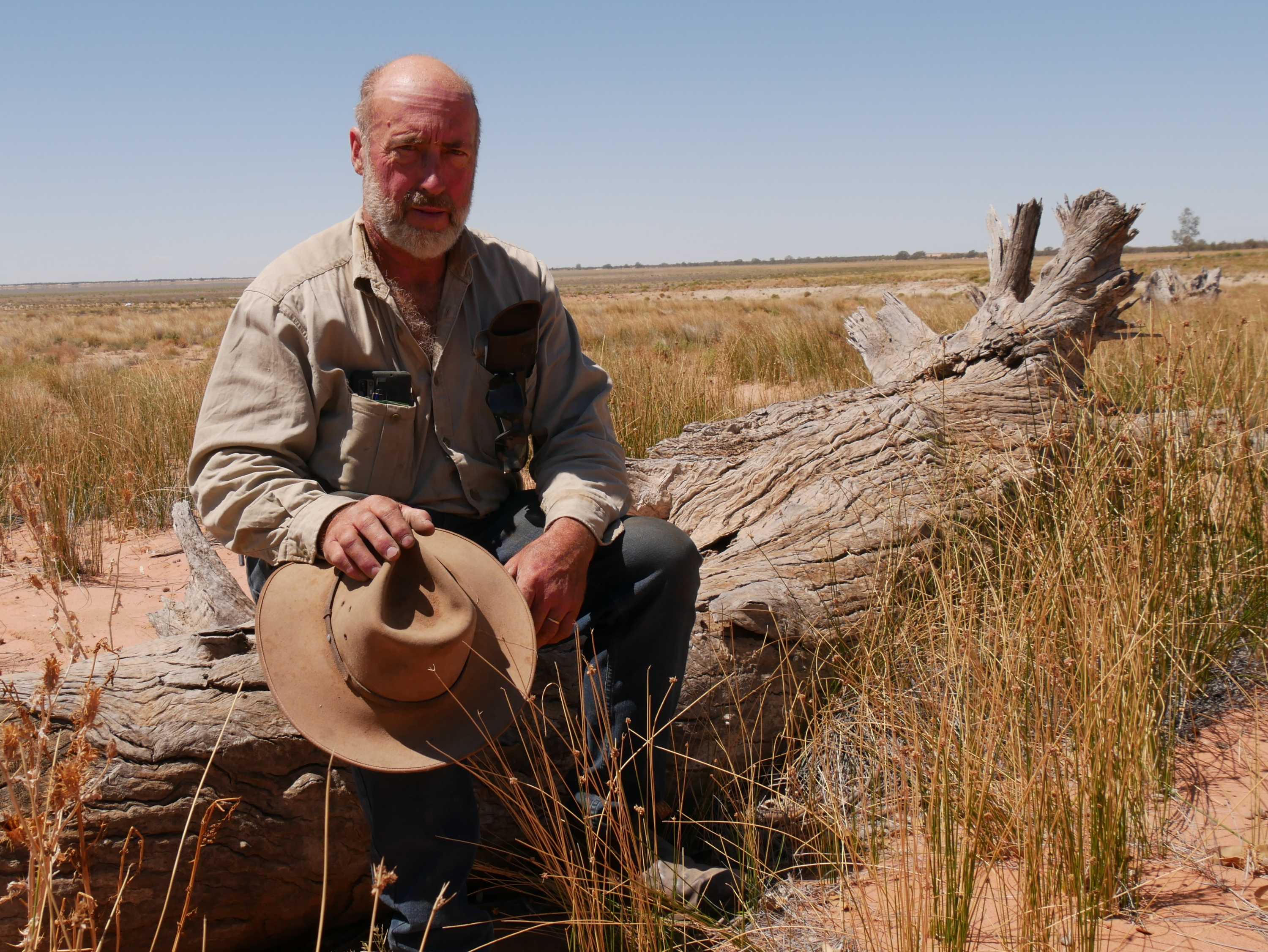 Massive portraits of far west NSW water advocates displayed at Menindee ...