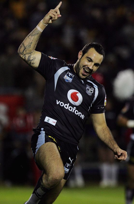 Warriors run roughshod over Knights - ABC News