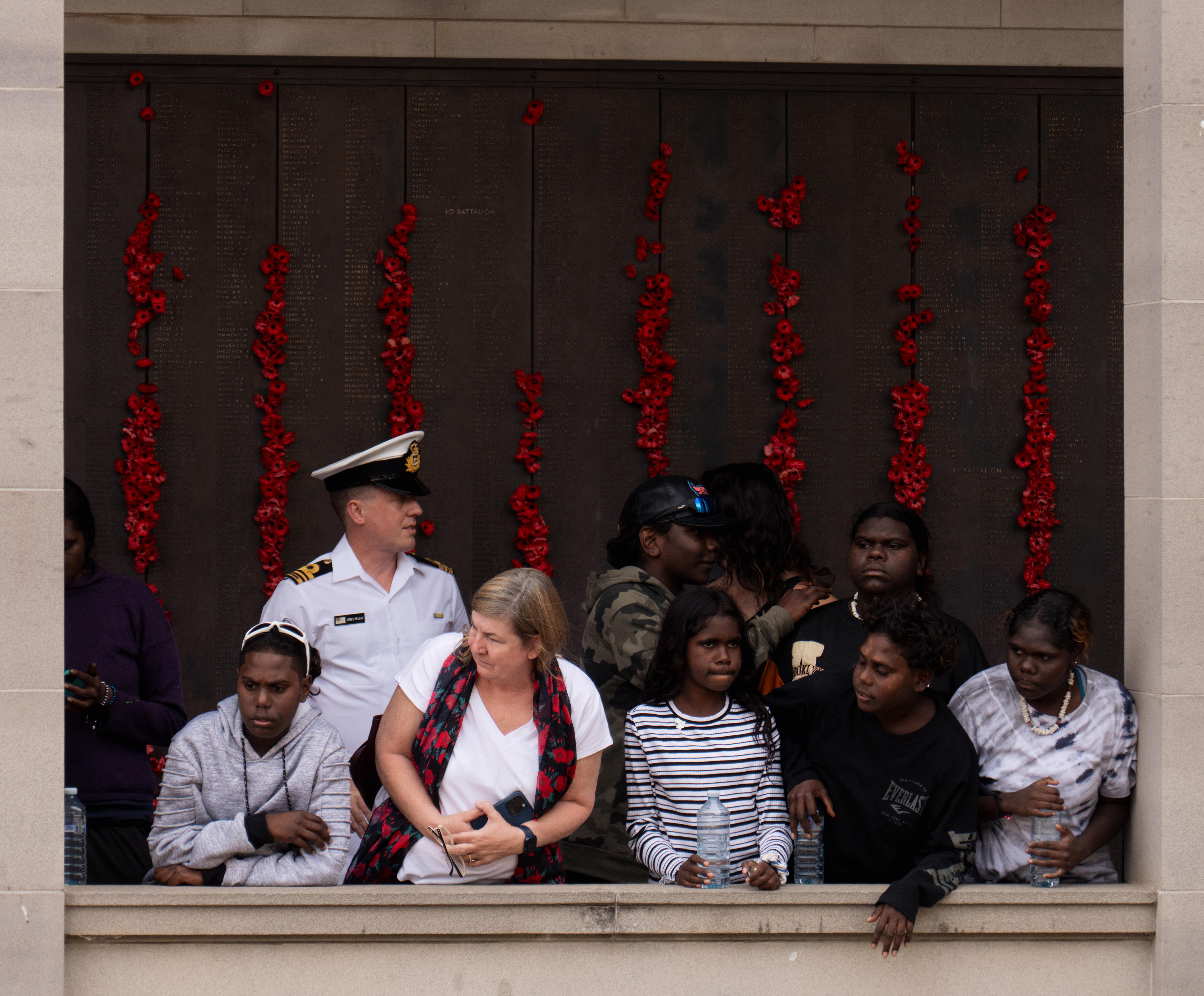 The battle over the Australian War Memorial - ABC News