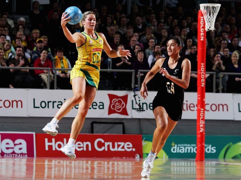 Corletto wins top netball award - ABC News