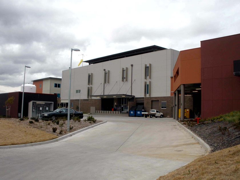 Bathurst hospital planner cleared - ABC News