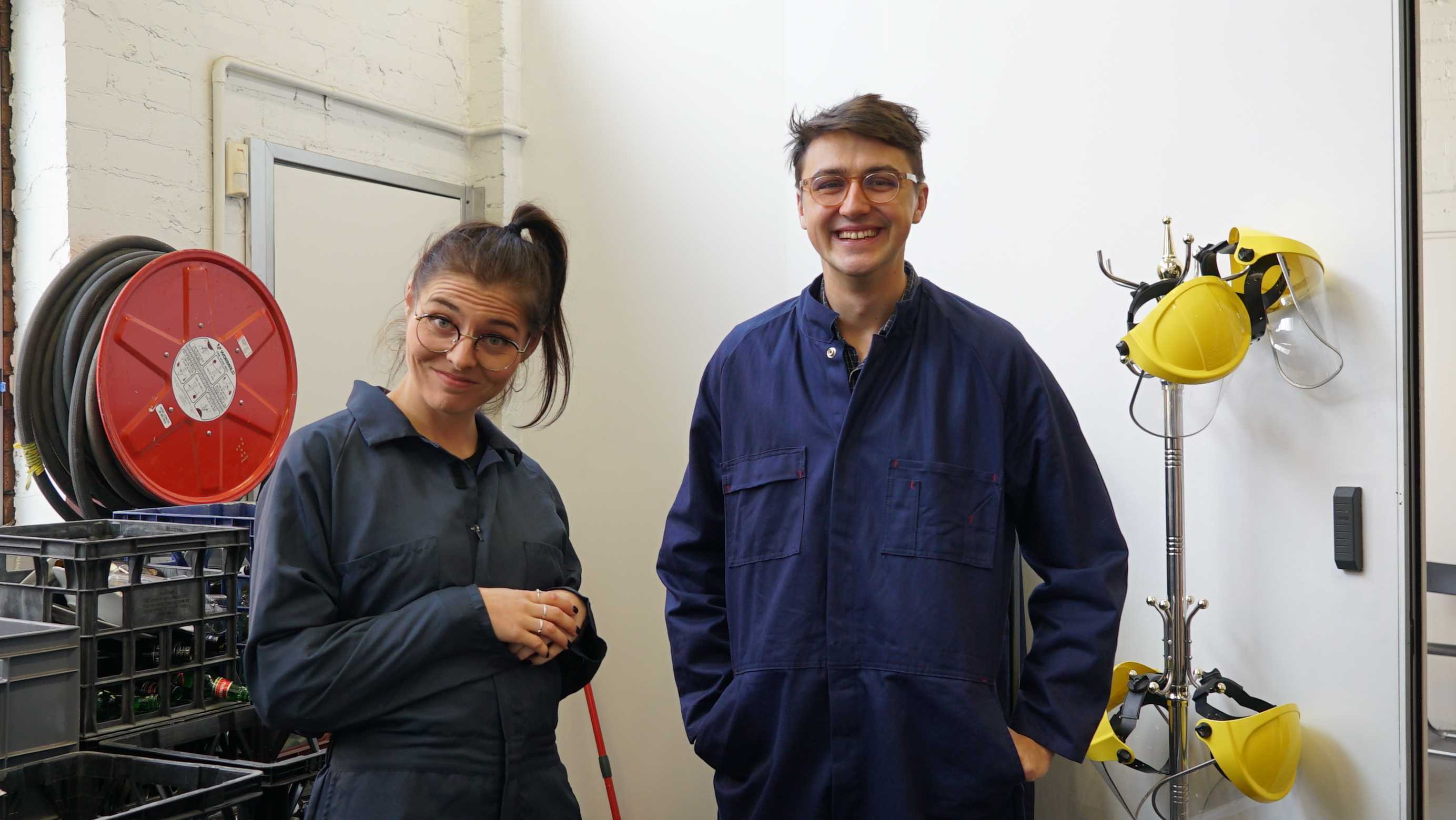 'They come in packs': The women smashing away their anger in break ...