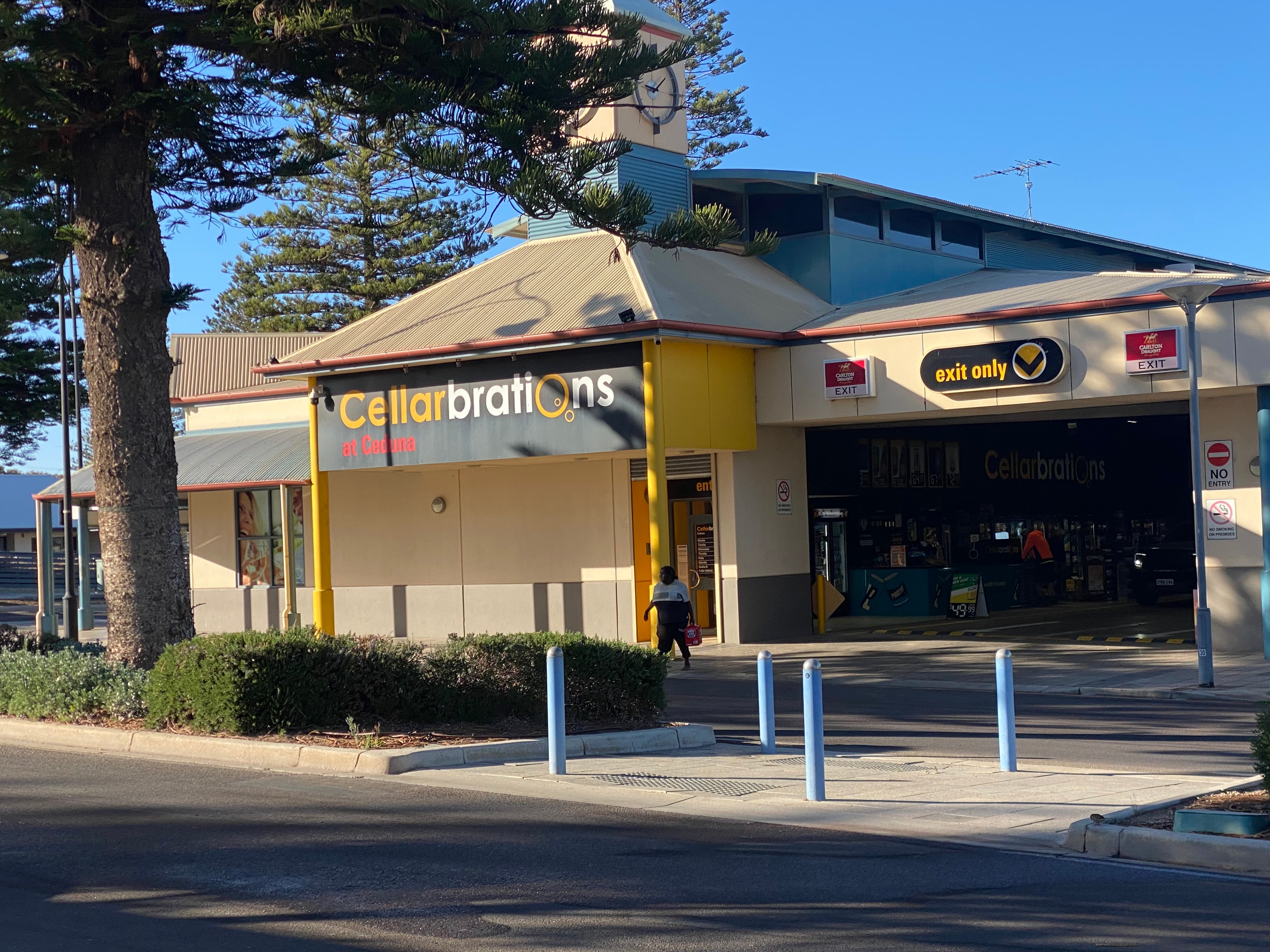 Ceduna frustrated with alcohol-related issues as leaders call for ...