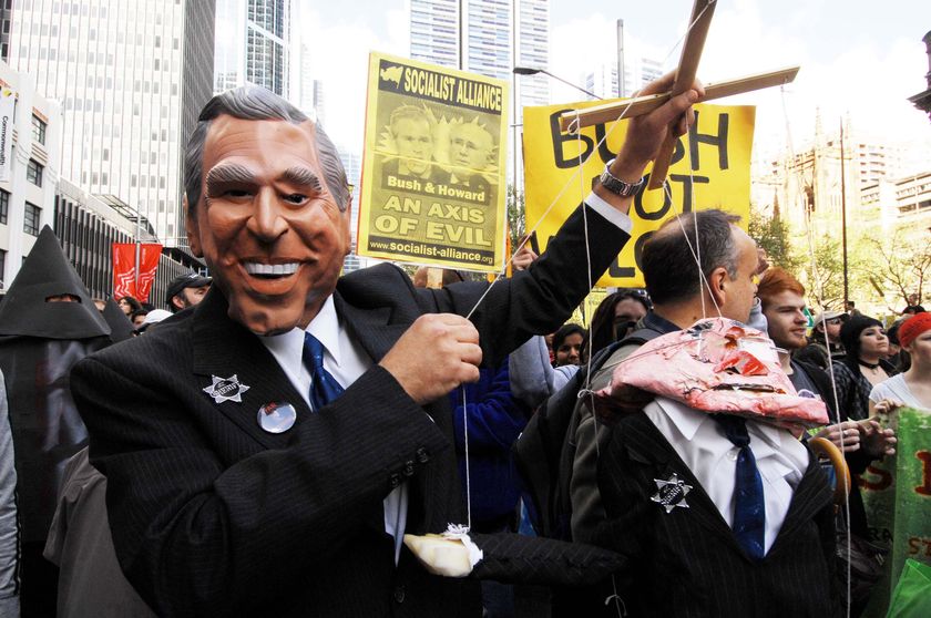 Anti-APEC protest stops Sydney CBD - ABC News