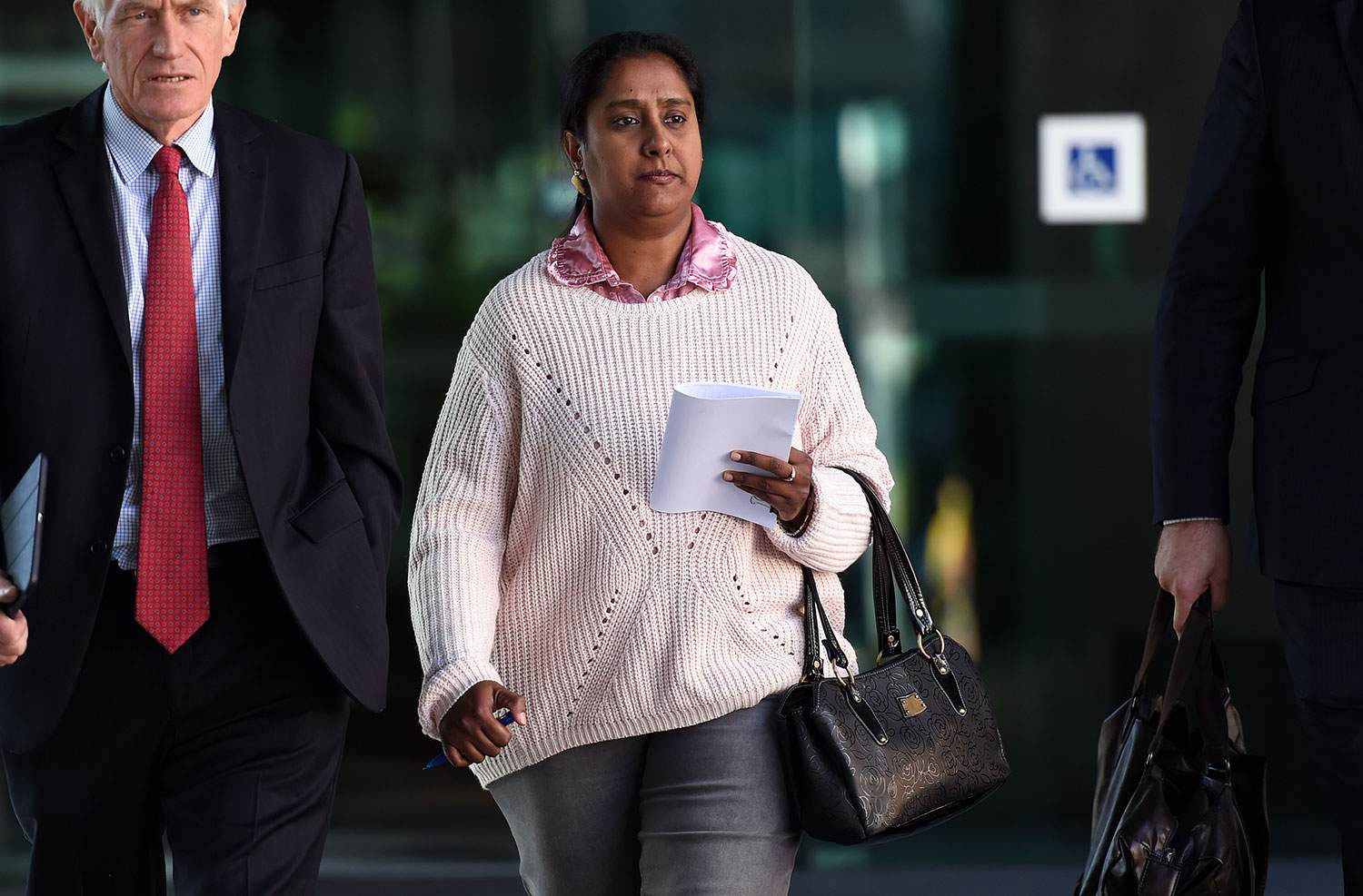 Woman promised $30,000 to marry Indian man in alleged visa scam ...