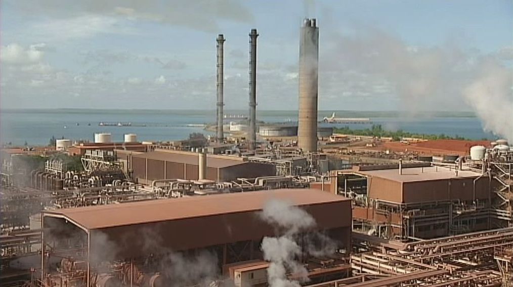 Fate of Gove refinery still in balance - ABC News