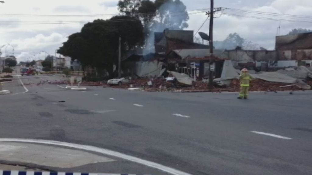 Tributes for firefighter killed battling a pub fire at Cobar - ABC News