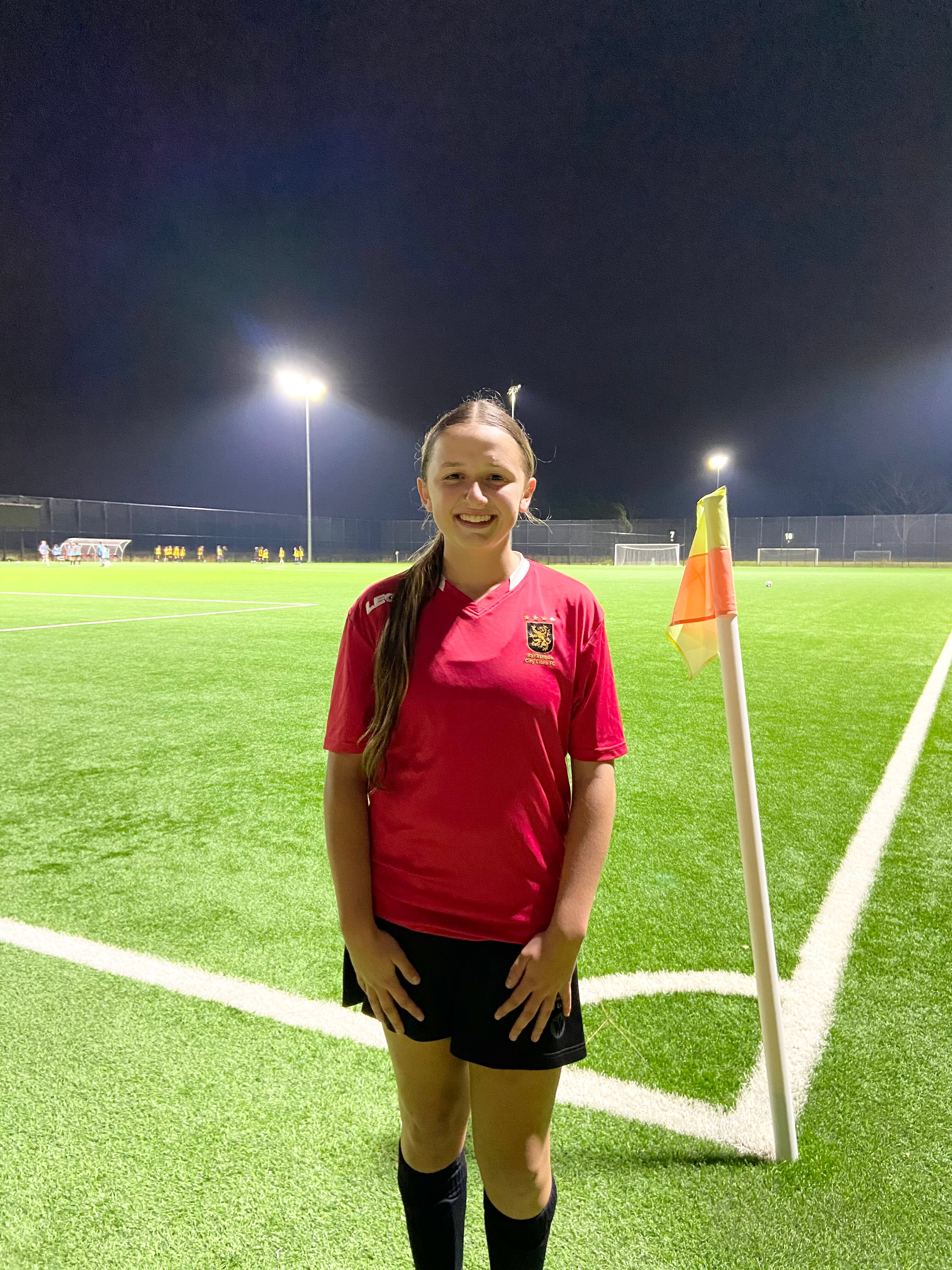 Wander Women program trains new generation of female footballers - ABC News