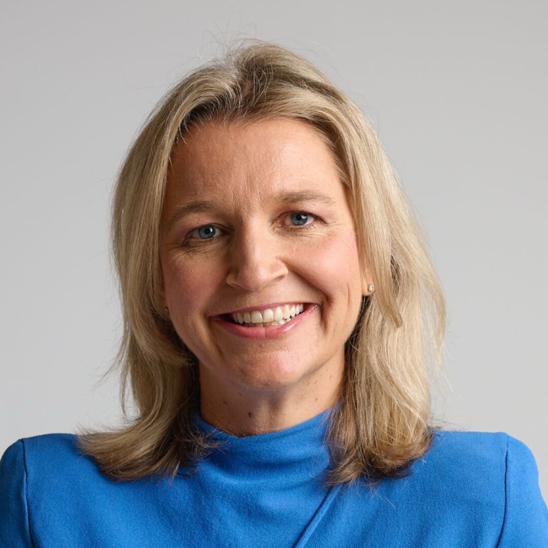 Economist Angela Jackson on how a Tasmanian economic roundtable will ...