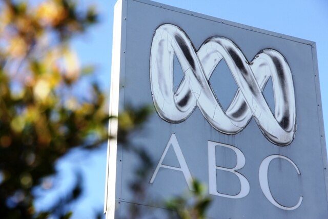 ABC managing director defends regional restructure in Newcastle - ABC News