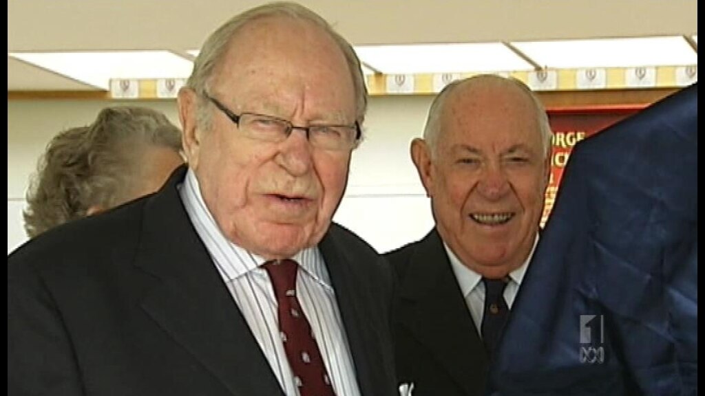 Arthur Morris: The boy from Bondi who became an Invincible - ABC News