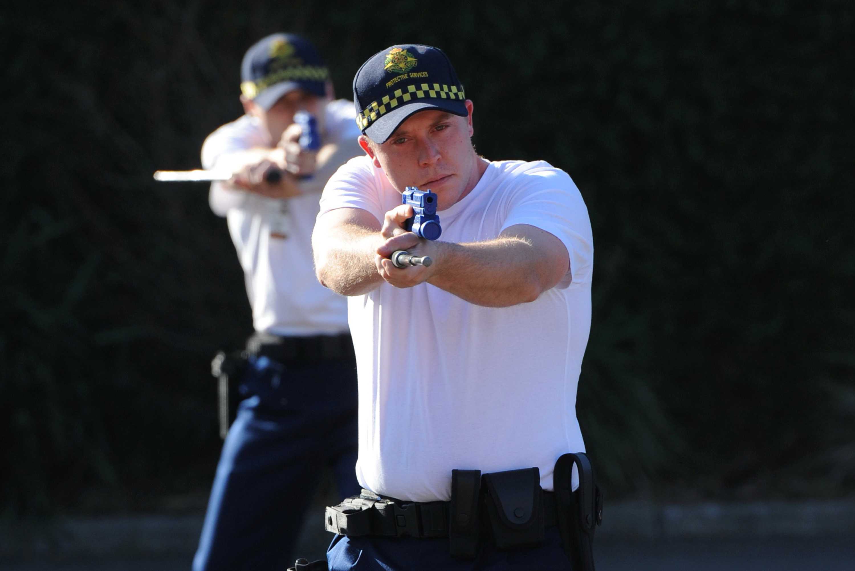 Victorian PSOs to be given powers to search, arrest outside train ...