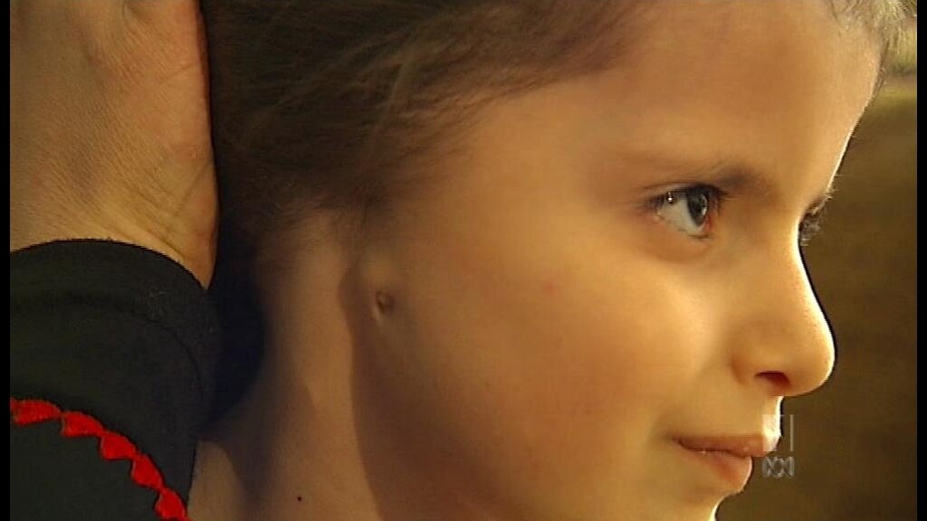Girl with no ears to receive key surgery - ABC News