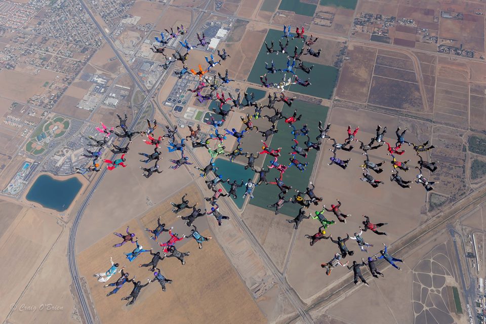 Australian large formation skydiving record keeps thrill alive for ...