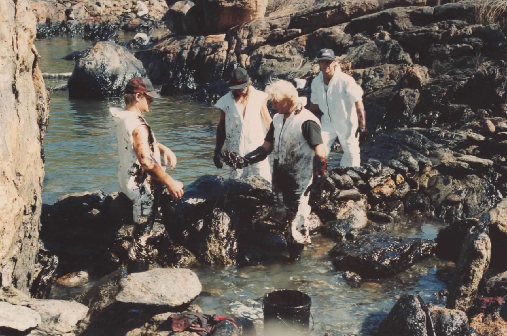 Sanko Harvest oil spill off coast of Esperance remembered 30 years on ...