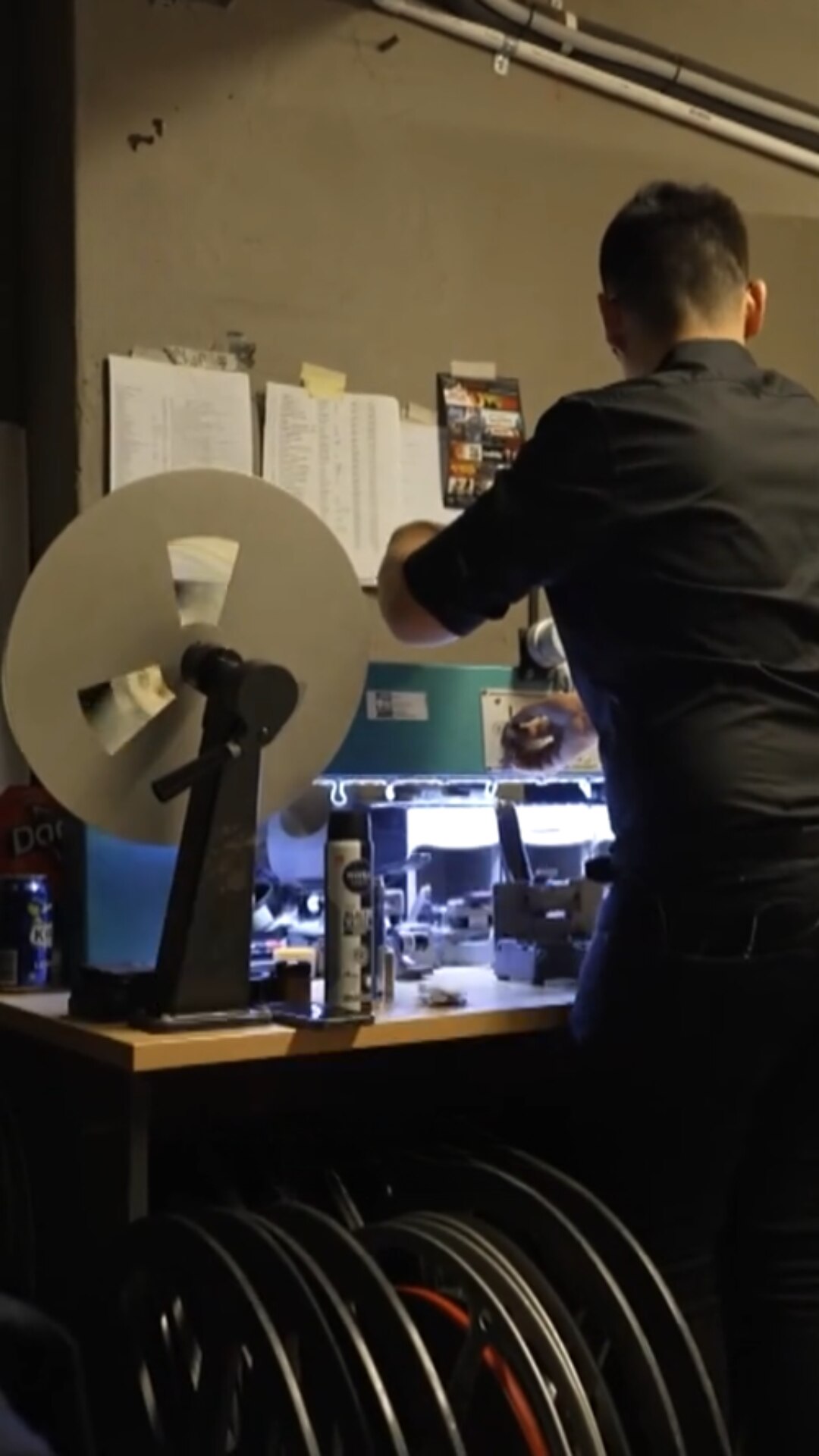 The cinema fighting to keep film alive - ABC News