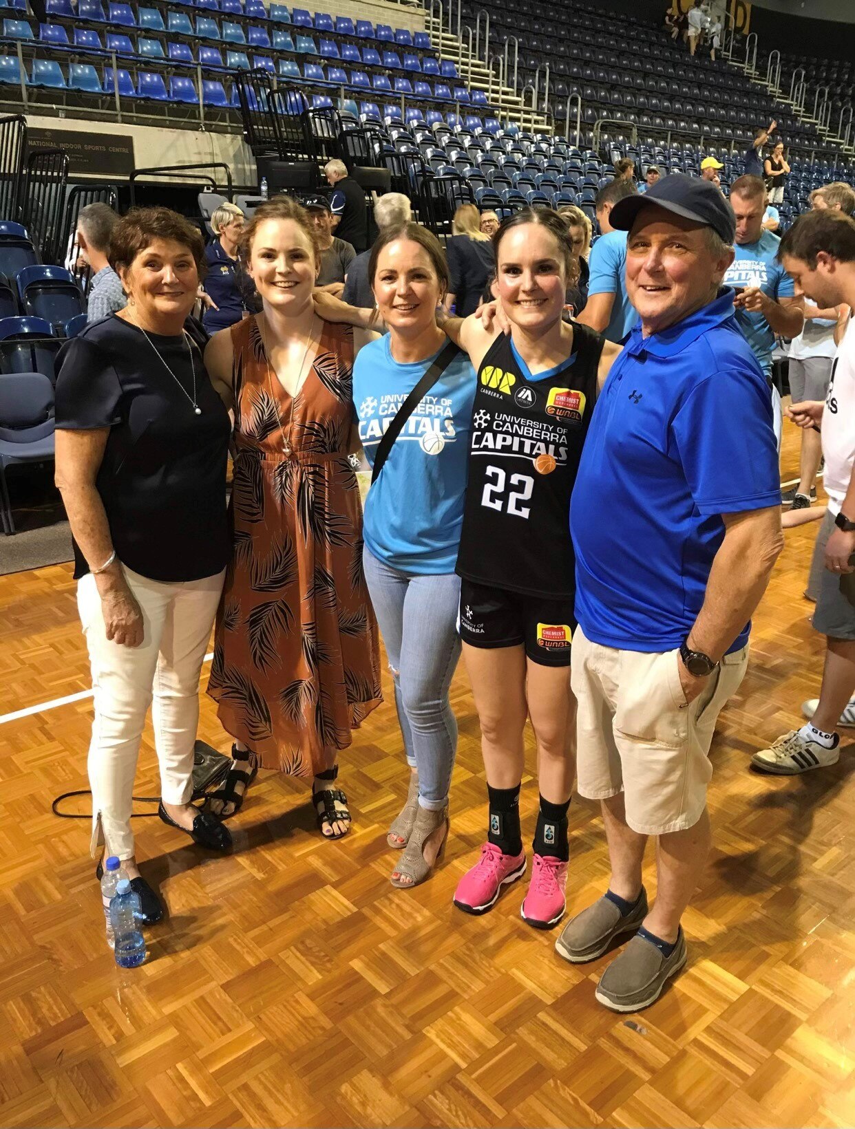 Bendigo's Kelly Wilson makes WNBL history, with 400-game milestone ...