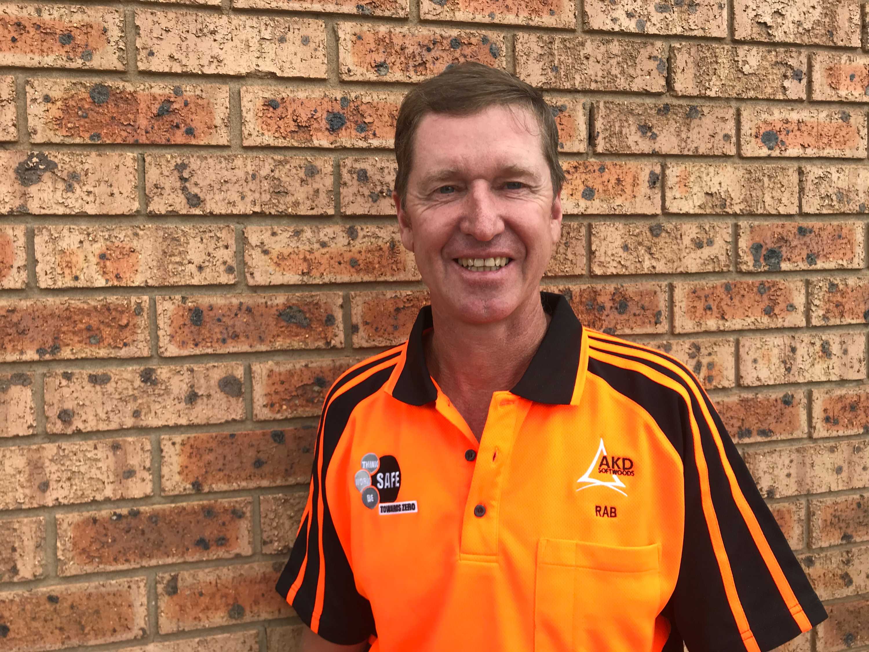 Saw logs moved more than 900km by rail to supply bushfire-impacted ...