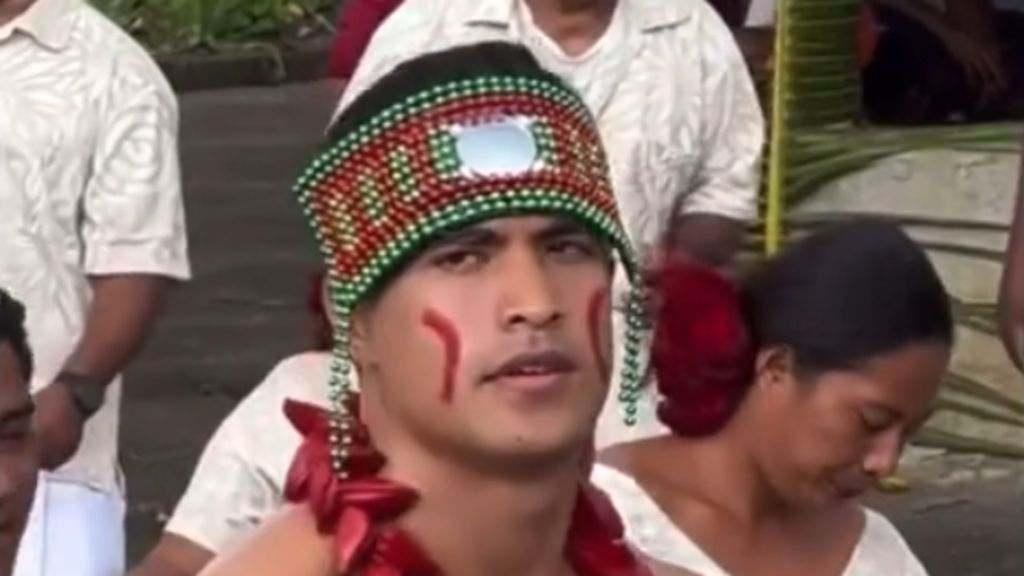 Sydney Roosters player Joseph Sua'ali'i bestowed a Matai Chief title in ...