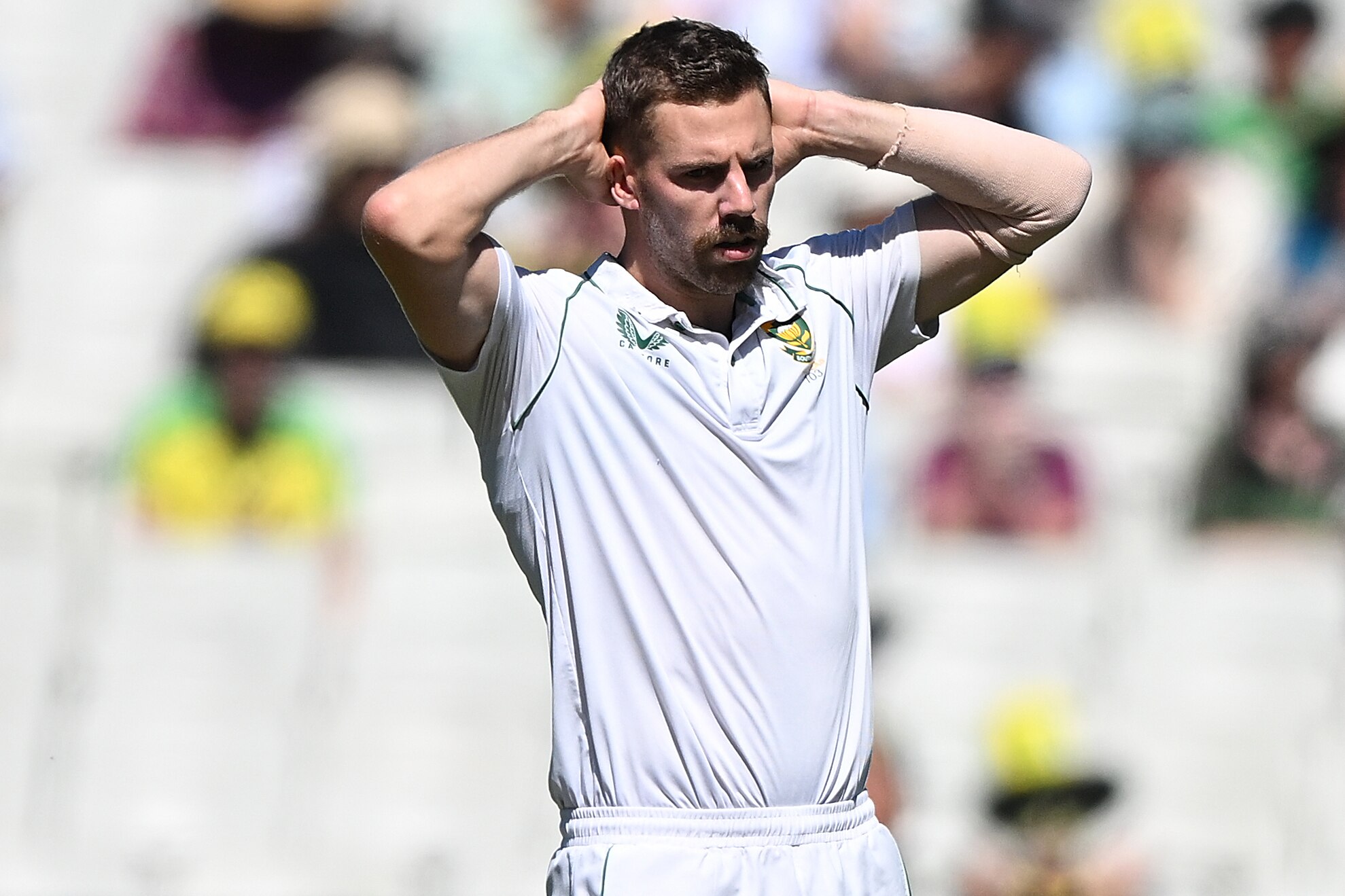 David Warner scores double century in searing heat in Boxing Day Test ...