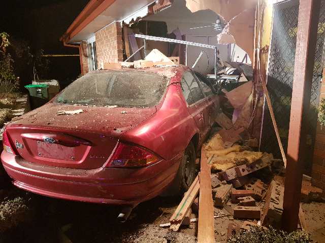Canberra man shocked after car crashes into home and driver flees - ABC ...