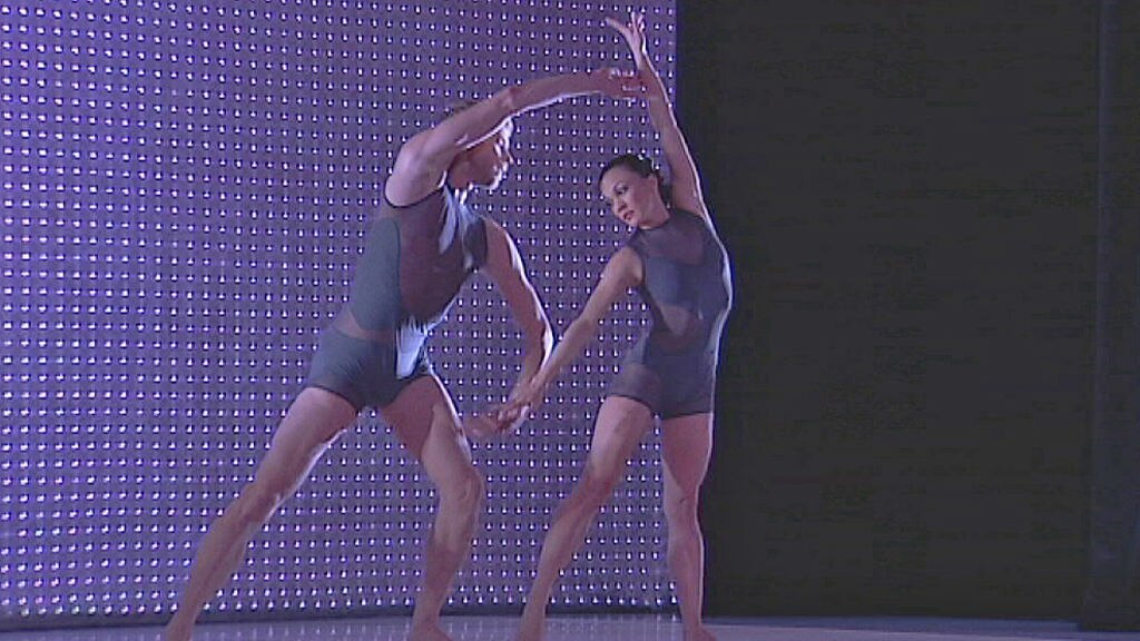Dance troupe visiting Adelaide - ABC News