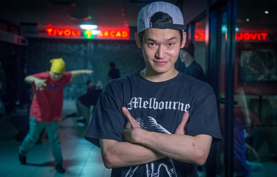 Photo essay: B-boys of the night - ABC News