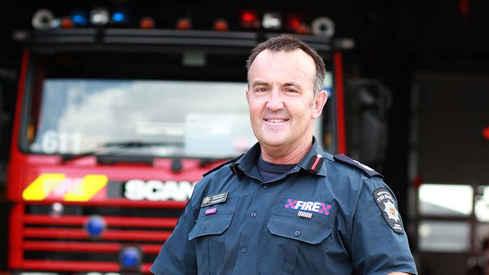 Man saved in dramatic lake rescue - ABC News