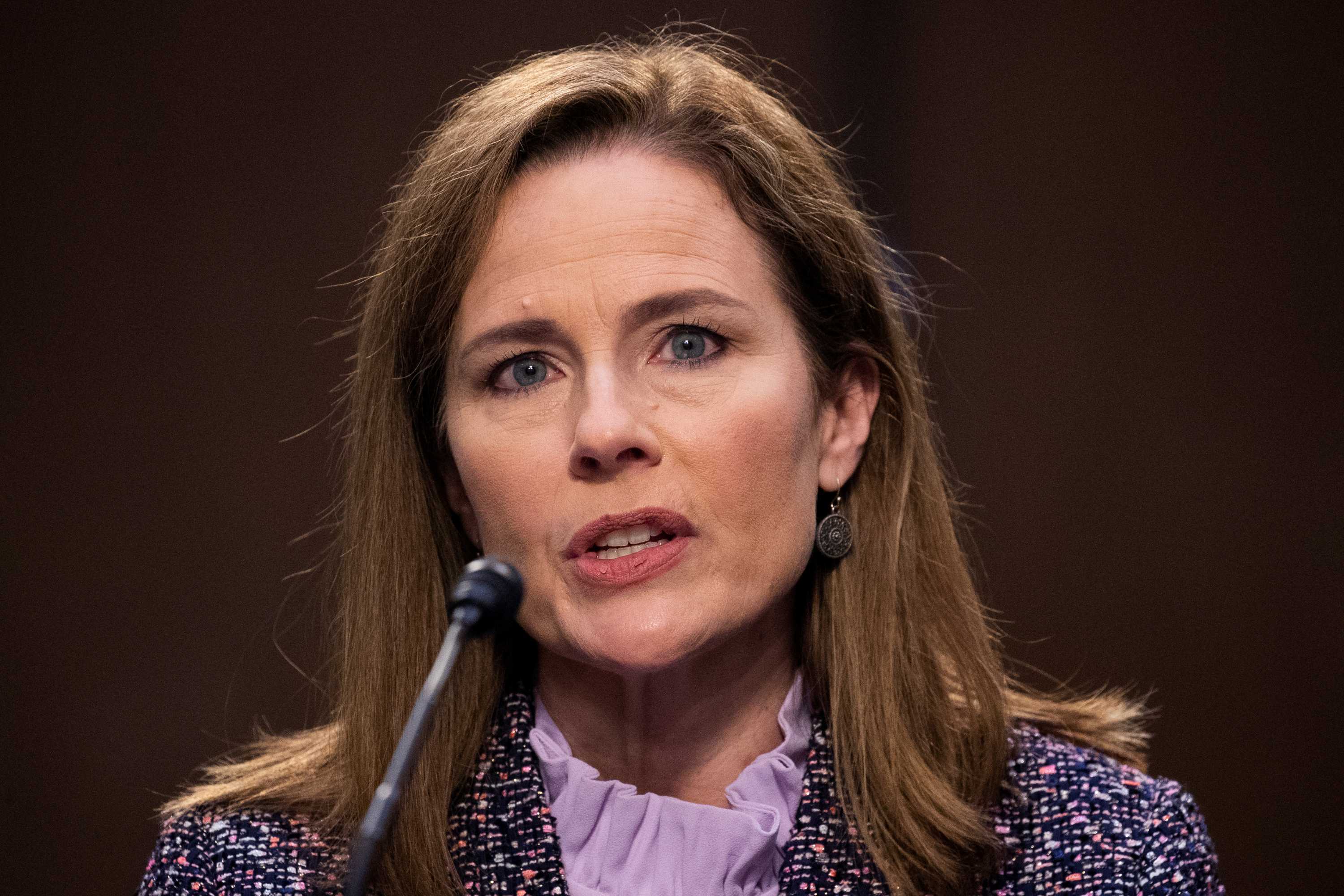 Amy Coney Barrett to be confirmed to US Supreme Court nine days before election - ABC listen