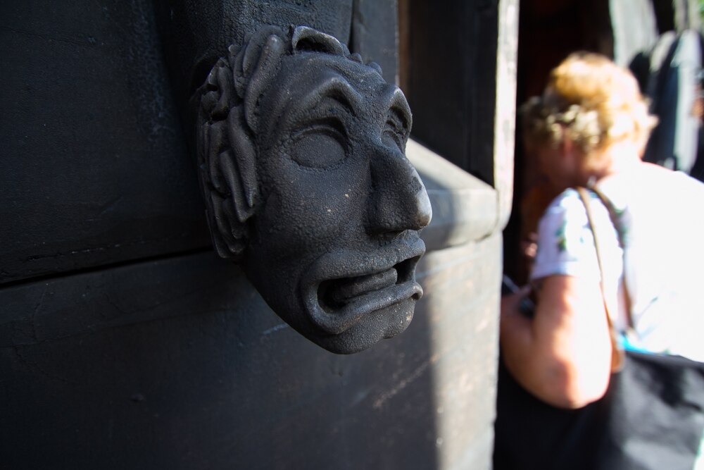 Australia's only 15th-century caravel, Notorious, sails into Brisbane ...