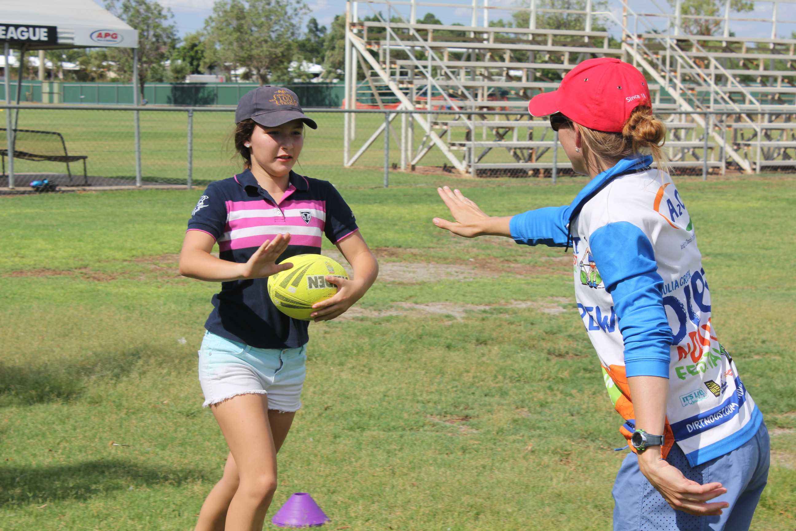 Teaming up at bush sports week - ABC News