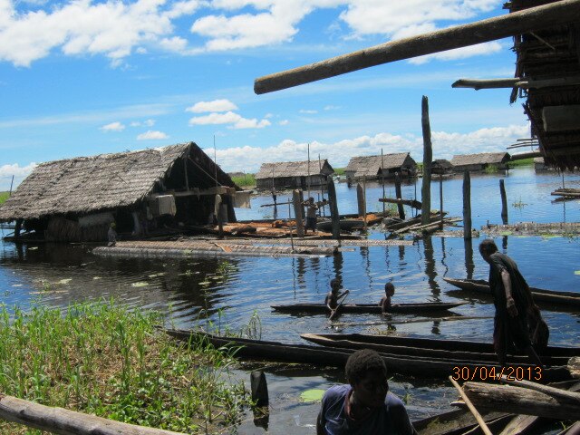 PNG floods at crisis point - ABC News