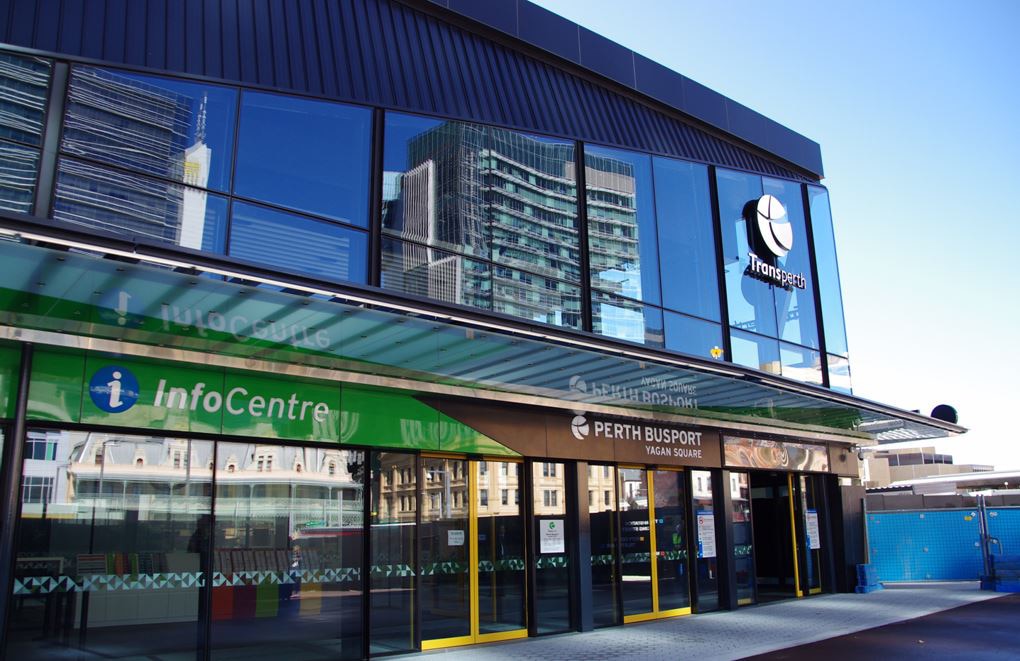 Perth commuters to test drive new real-time Transperth bus tracking app ...