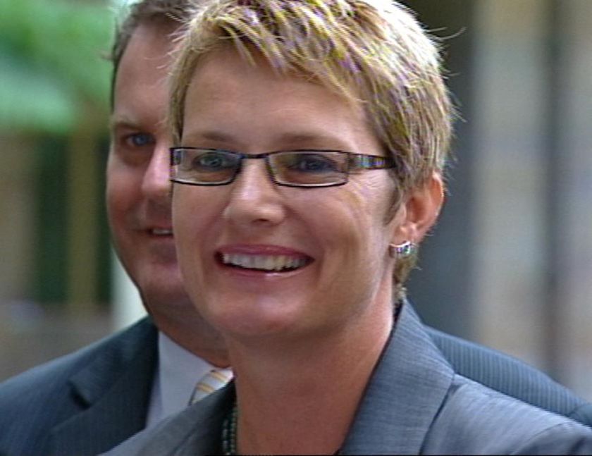 Govt adviser sacked after alleged drink-driving - ABC News