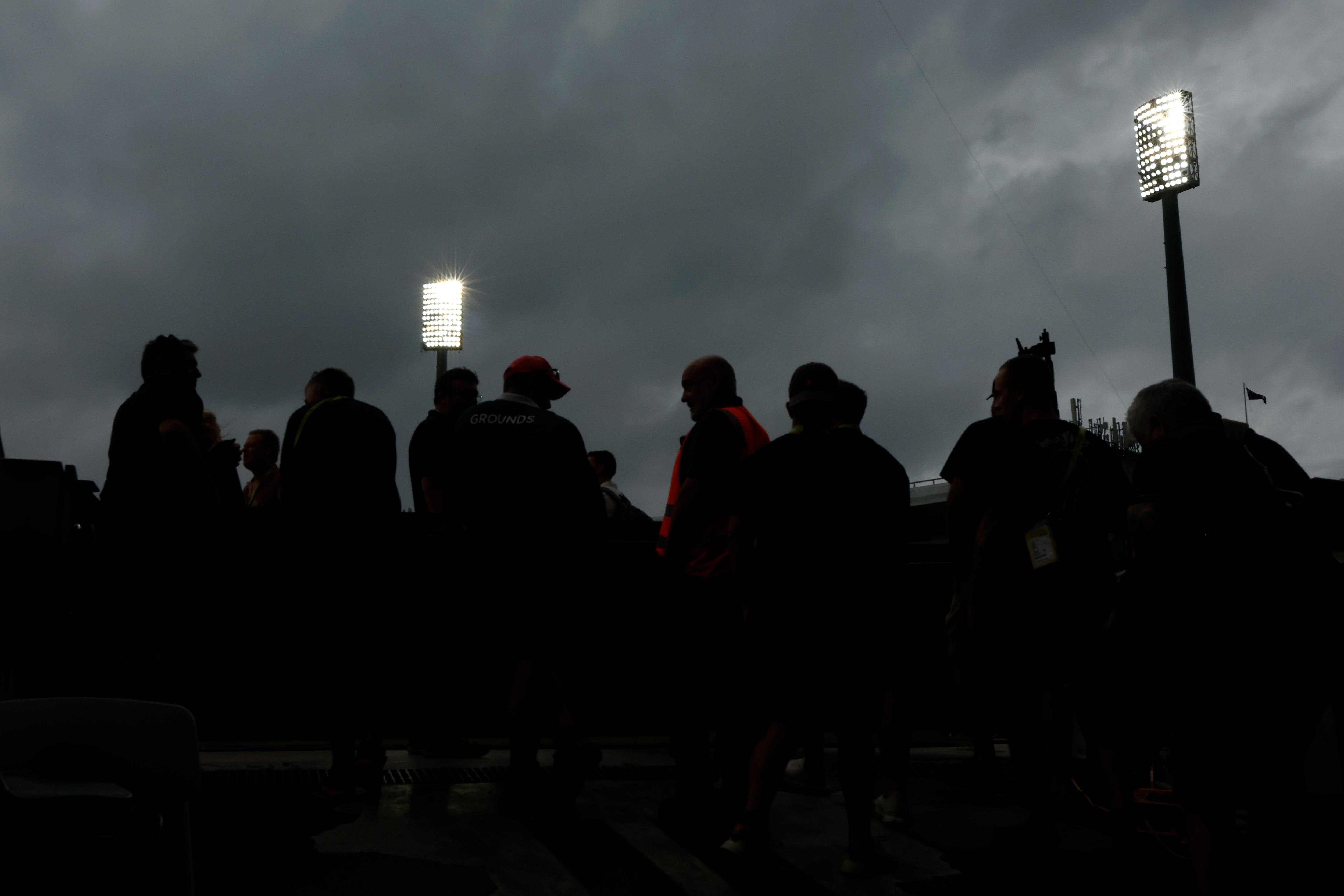 Shoppers told to put plastic bags in the bin after suspension of ...